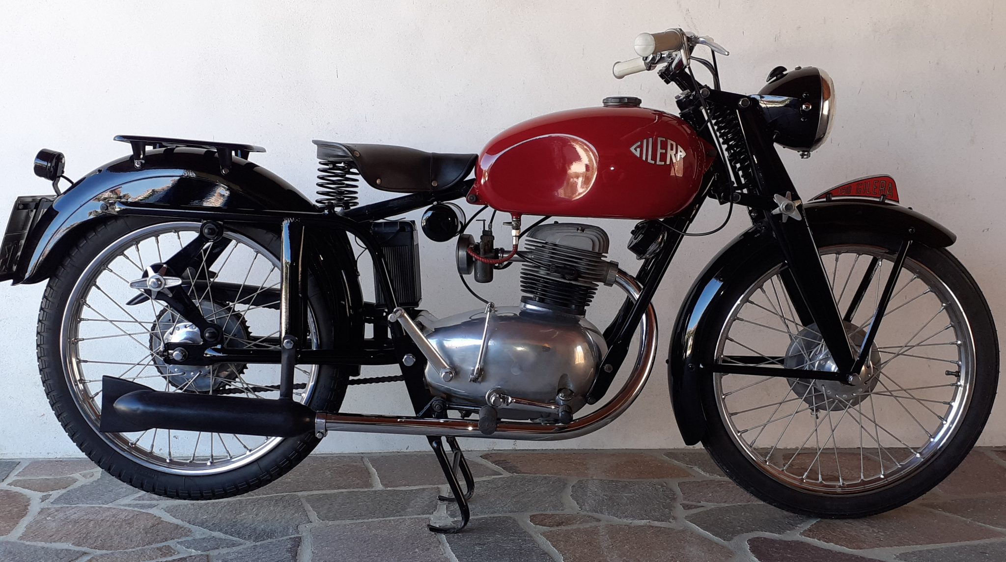 GILERA 150 - PassionegileraPassionegilera